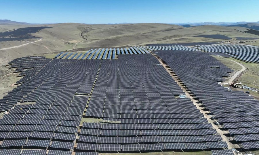 La central hidroeléctrica y fotovoltaica más grande y de mayor altitud del mundo entra en ...